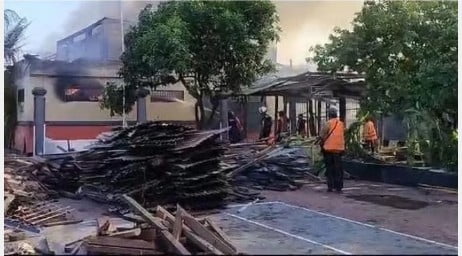 Lapas Kerobokan Bali Terbakar Kerugian 200 Juta - Radar24.co.id