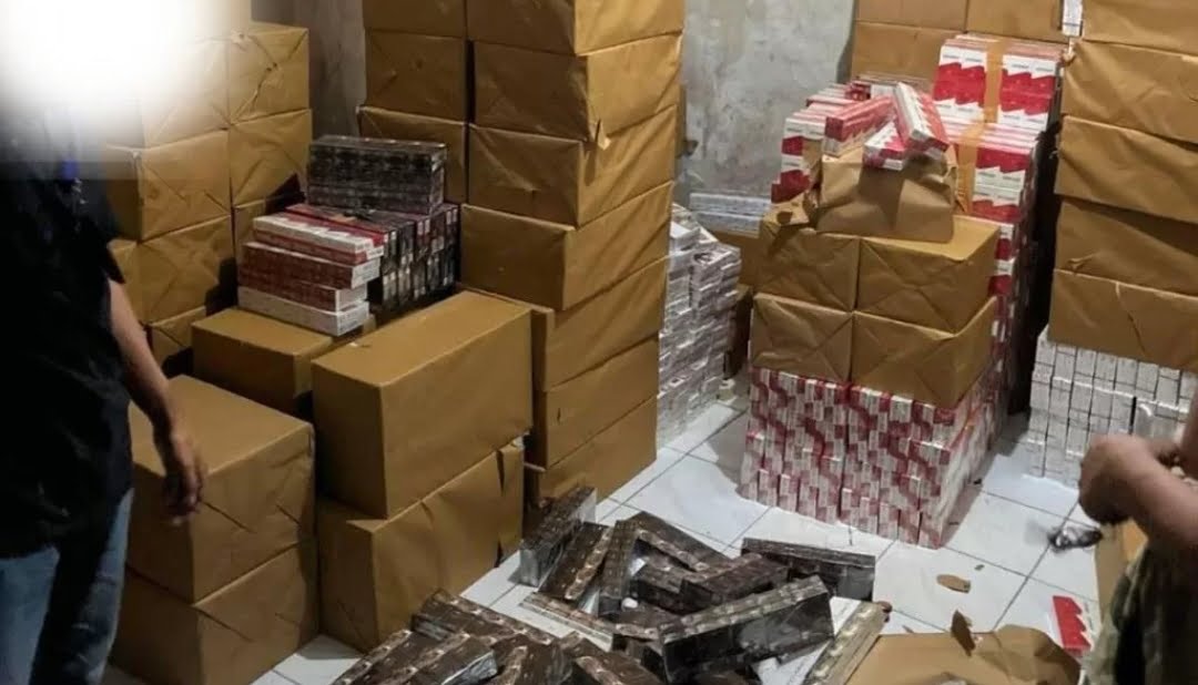 Rokok Ilegal Makin Menjamur di Indonesia - Radar24.co.id